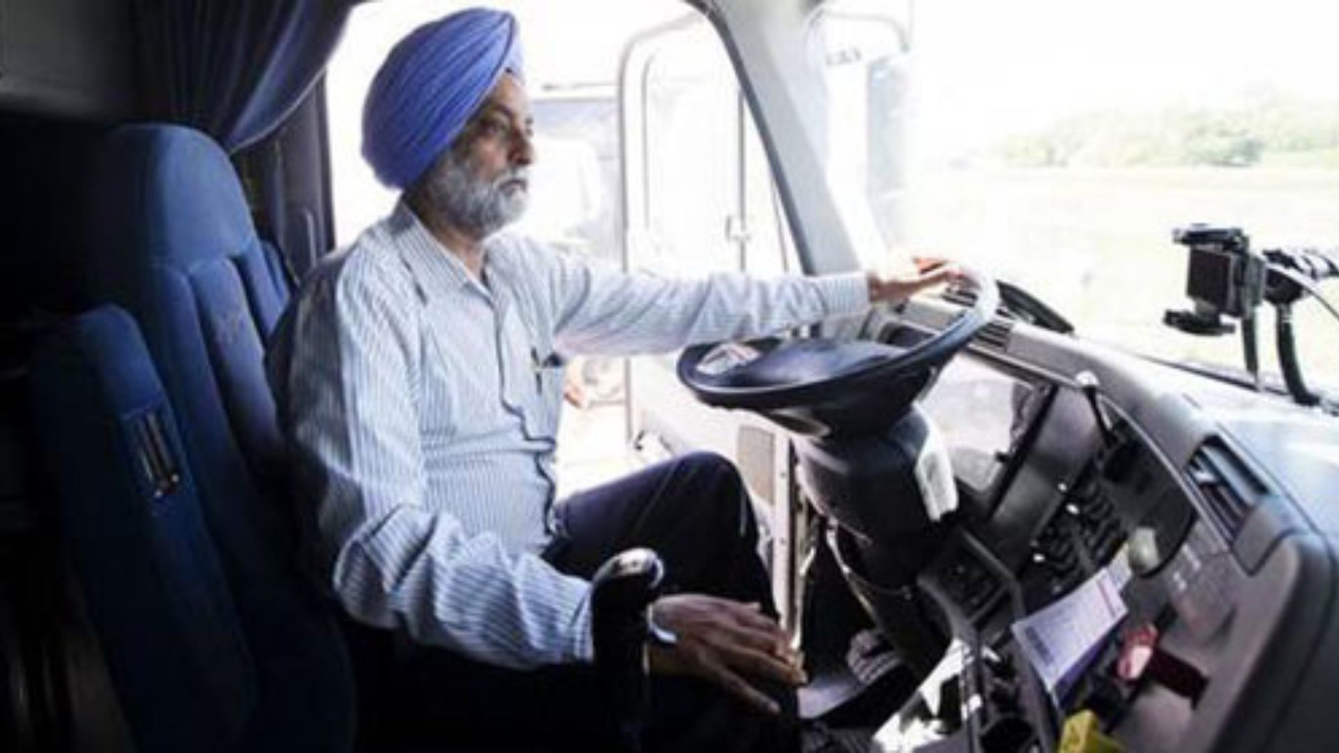 Truck Driving Job in Canada With Work Permit | APPLY NOW – Insurance ...